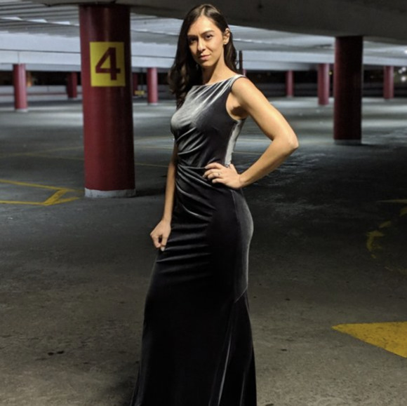 Posh Party LIVE: 'Tis the Season Style on Poshmark